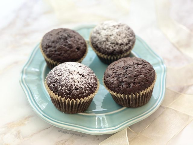 CHOCOLATE WACKY CUPCAKES ALLERGY FRIENDLY - ALLERGIC PRINCESS